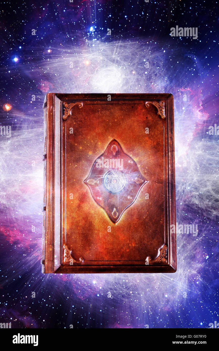 Magic book -Fotos und -Bildmaterial in hoher Auflösung – Alamy
