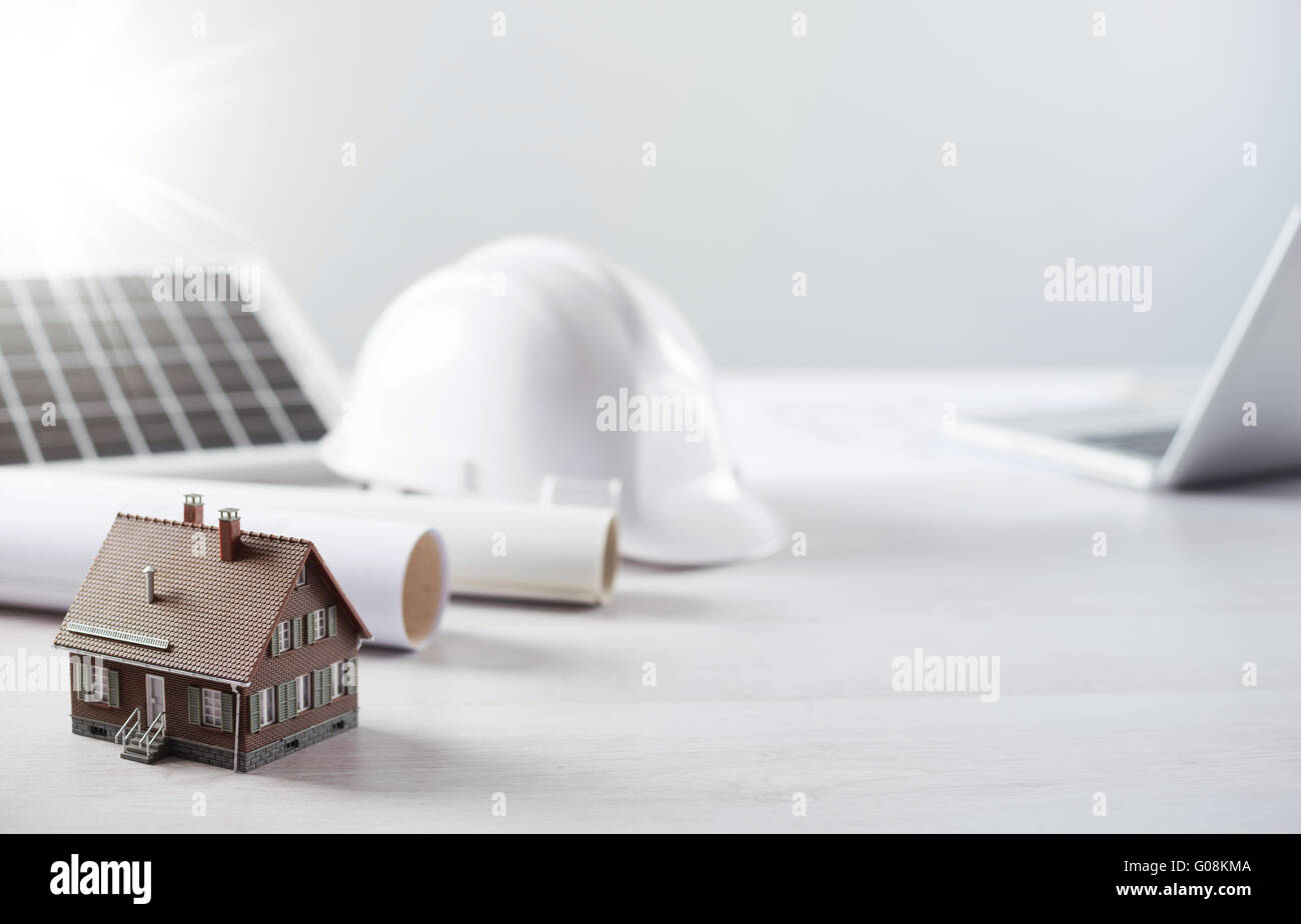 Solar construction -Fotos und -Bildmaterial in hoher Auflösung – Alamy