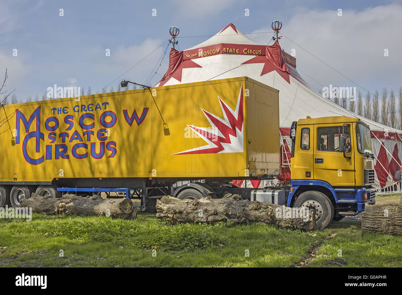 Truck Circus Stockfotos und -bilder Kaufen - Alamy