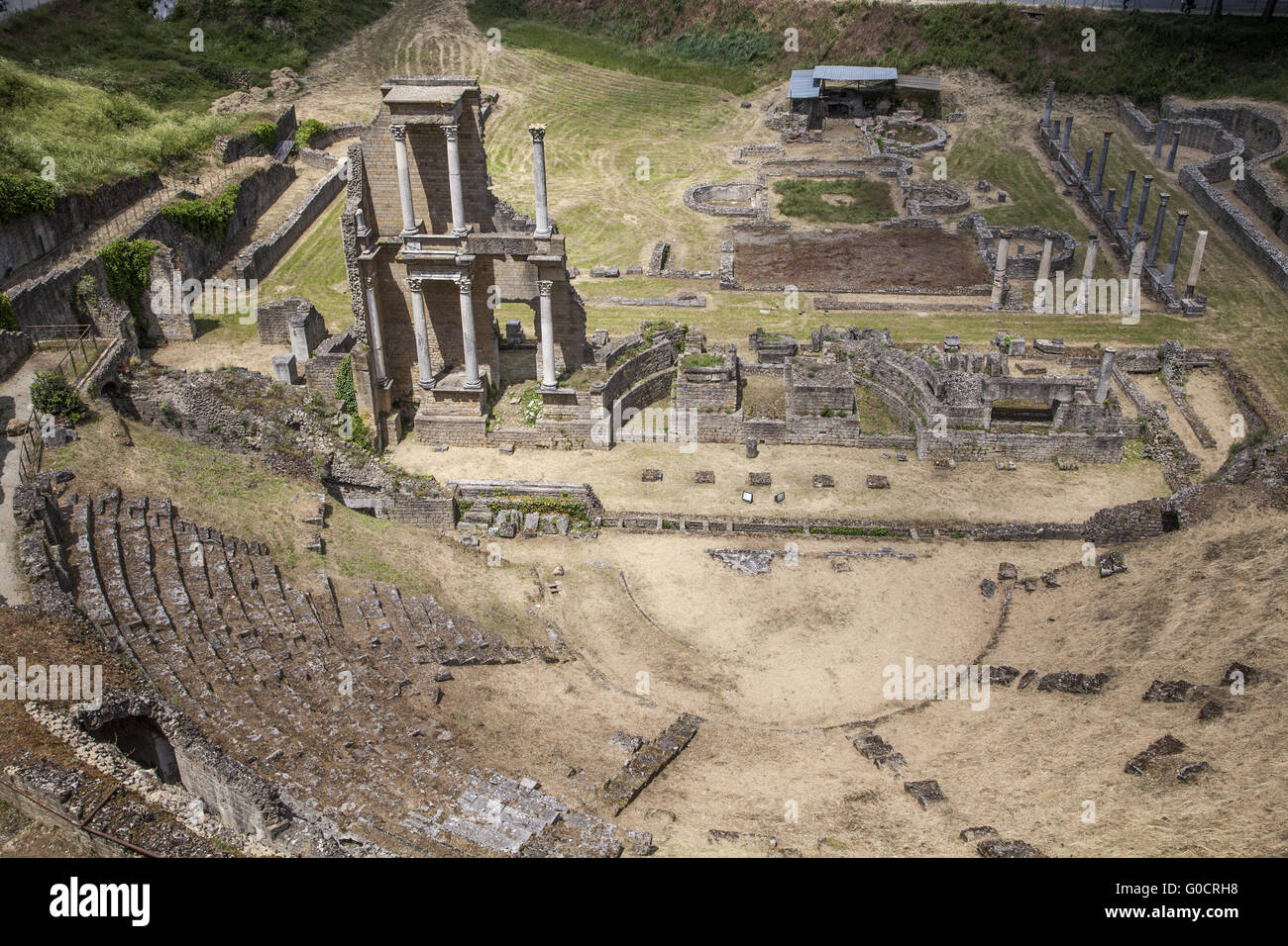 Römisches Amphitheater in Volterra, Toskana, Italien Stockfotografie ...