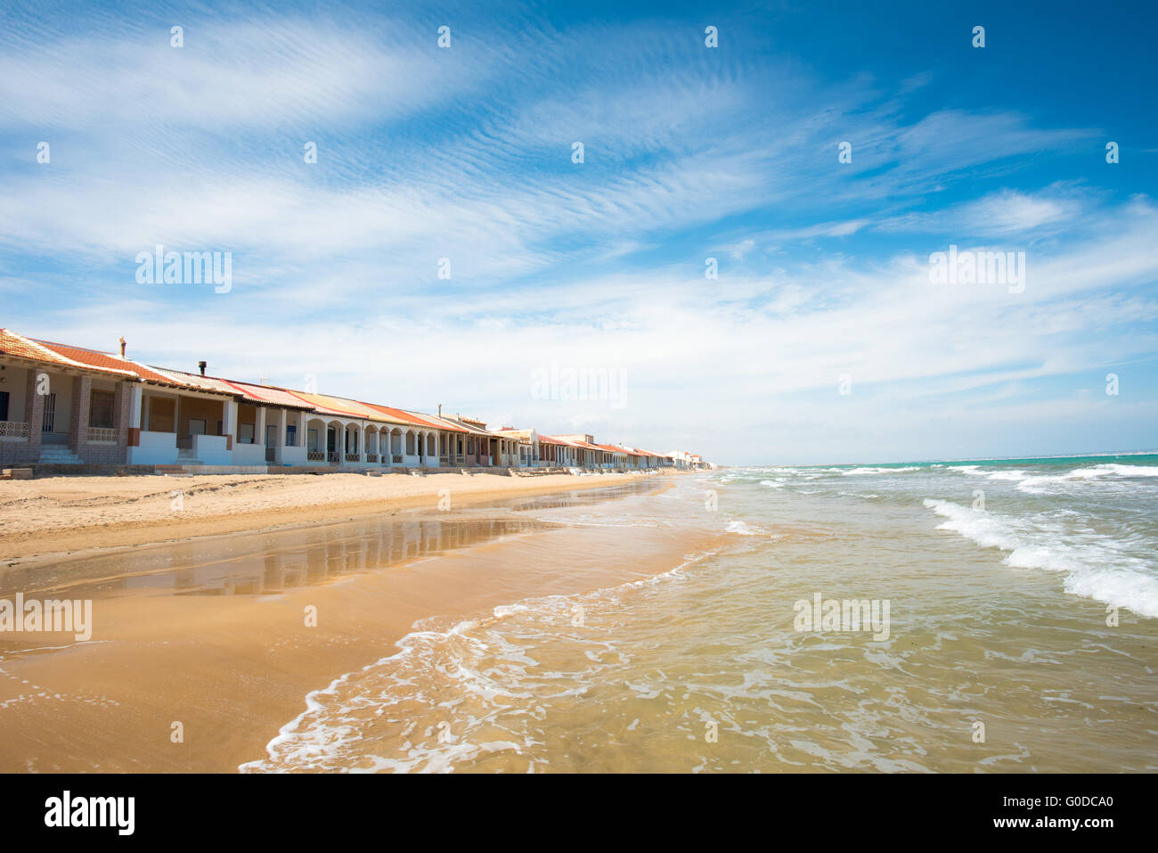 Küste mit Häusern am Strand Stockfotografie - Alamy