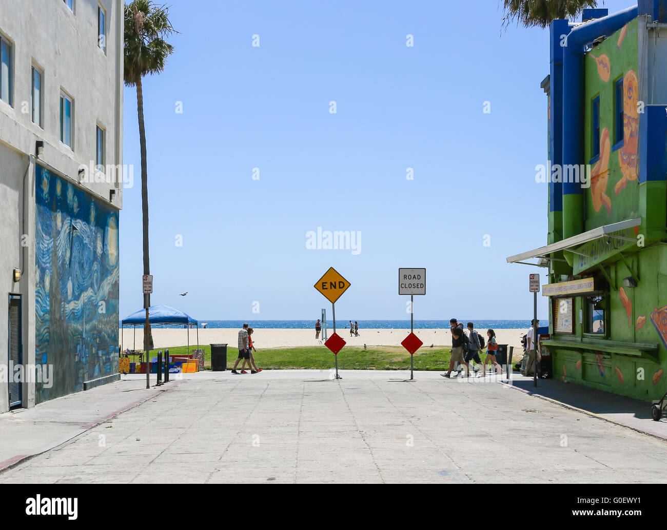 Fußgänger sommer -Fotos und -Bildmaterial in hoher Auflösung – Alamy