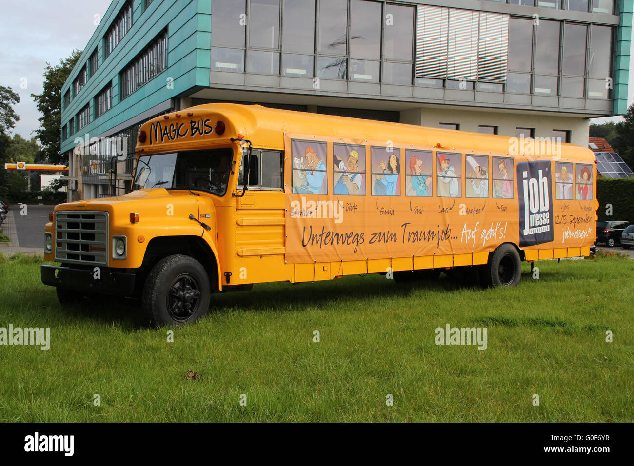 Magische busgesellschaft -Fotos und -Bildmaterial in hoher Auflösung – Alamy