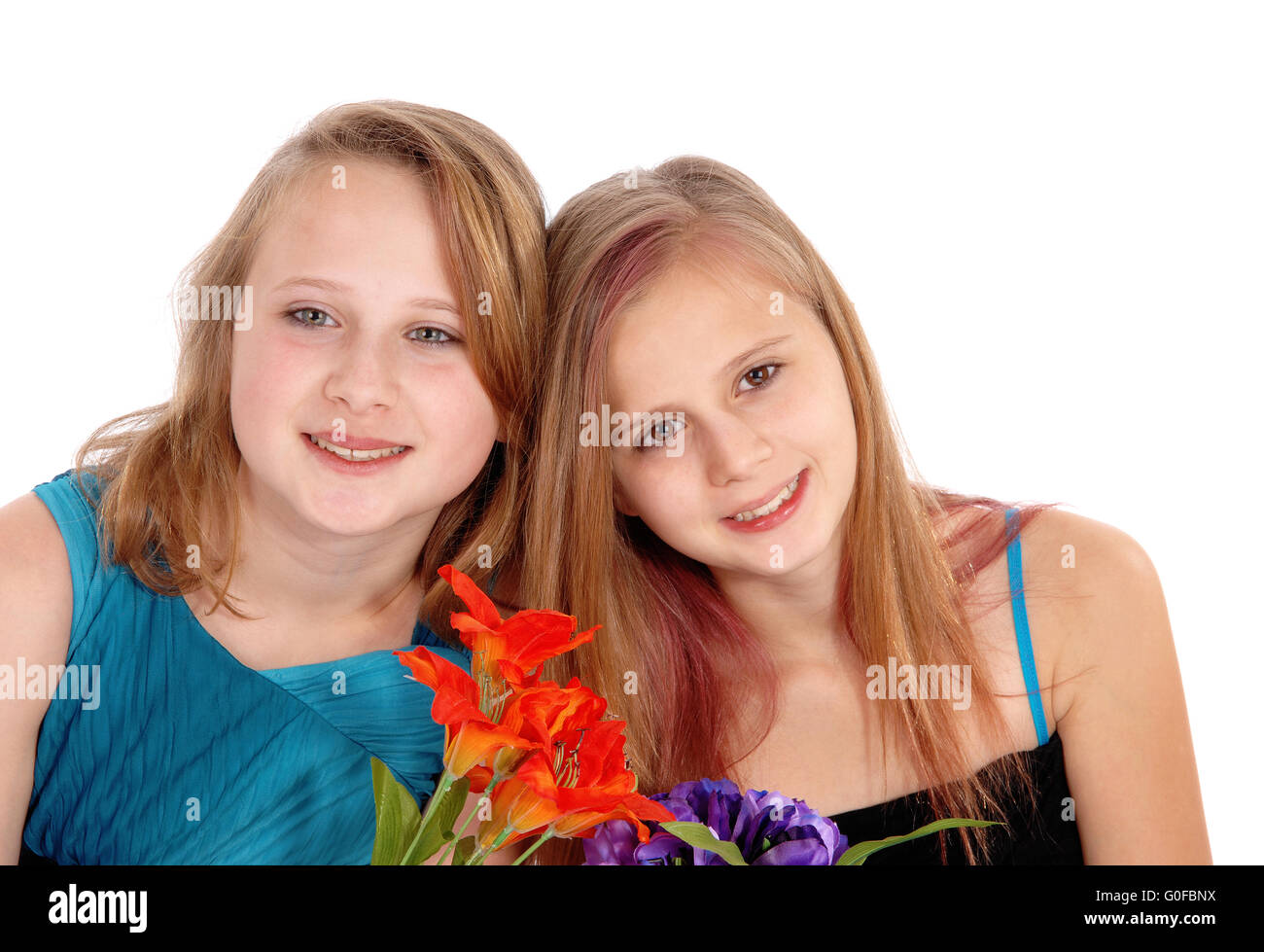 Junge Schwestern Fotos Und Bildmaterial In Hoher Auflösung Alamy 2849