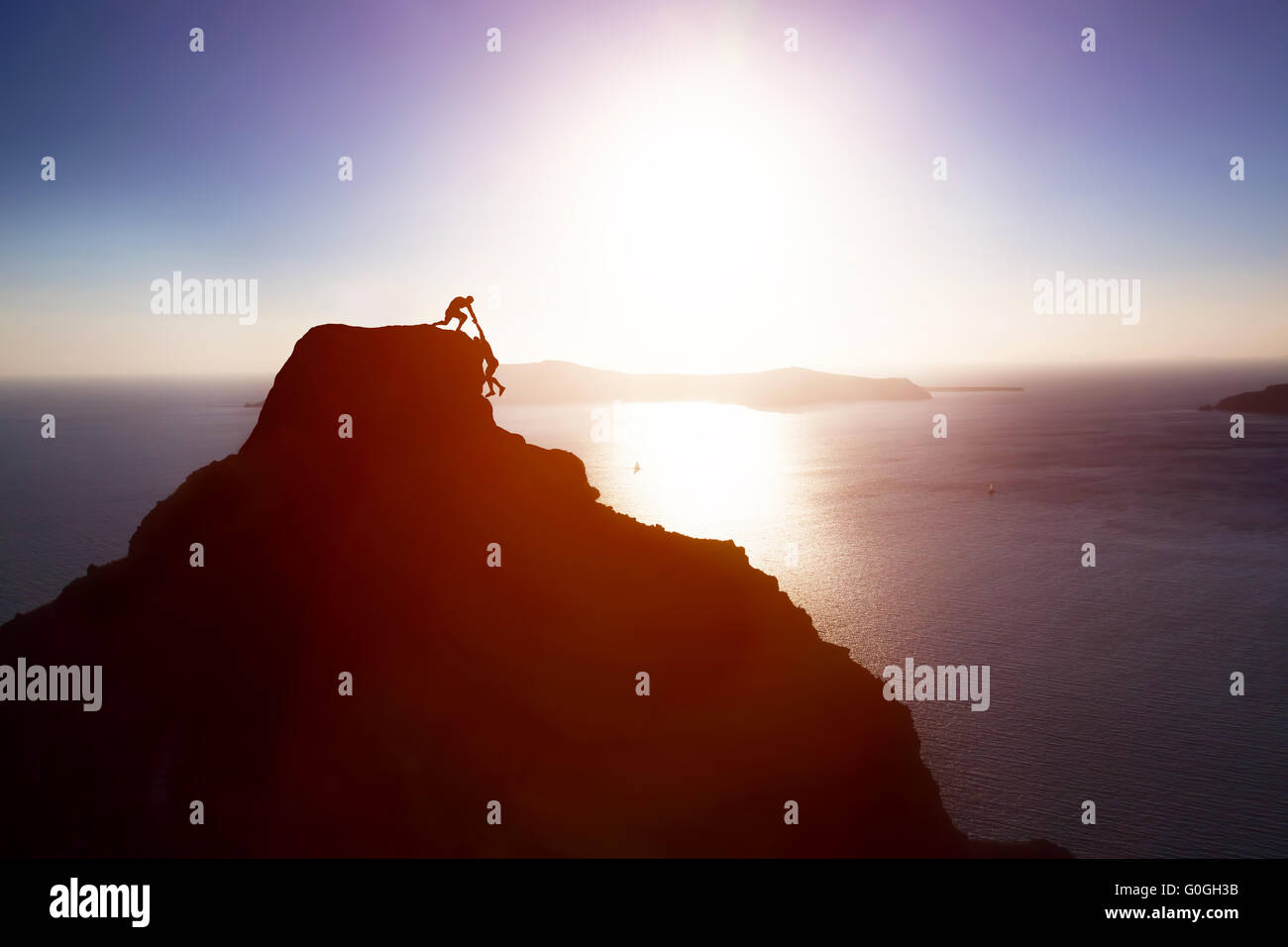 Helping hand mountain -Fotos und -Bildmaterial in hoher Auflösung – Alamy