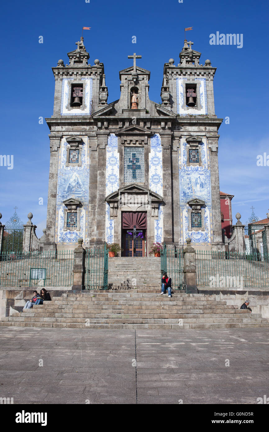 Kirche von st ildefonso -Fotos und -Bildmaterial in hoher Auflösung – Alamy