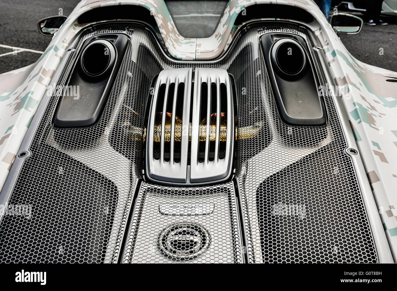 Porsche 918 Spyder-Plug-in Hybrid Hypercar, 887 HP (652 kW ...