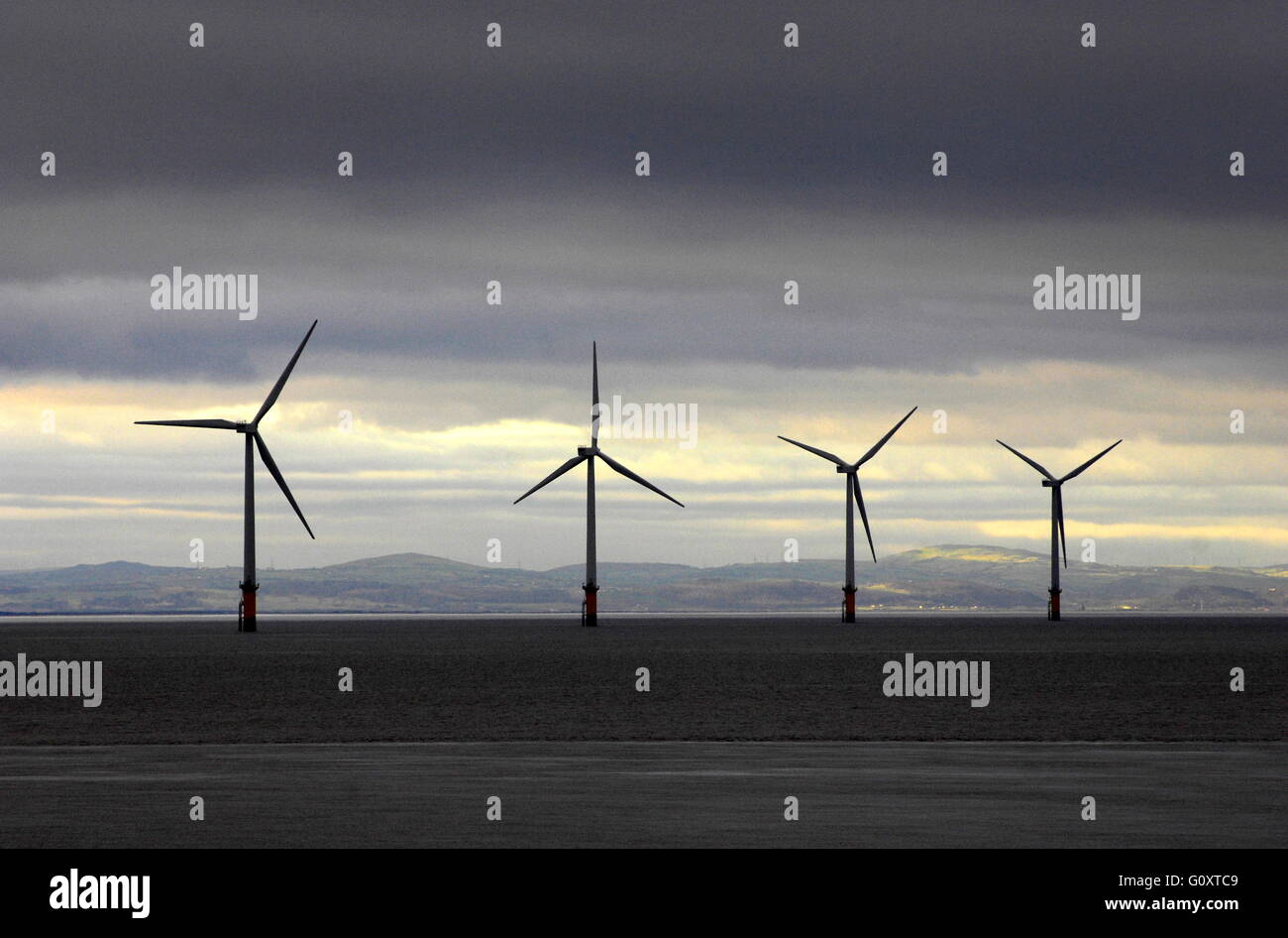Burbo bank offshore windpark -Fotos und -Bildmaterial in hoher ...