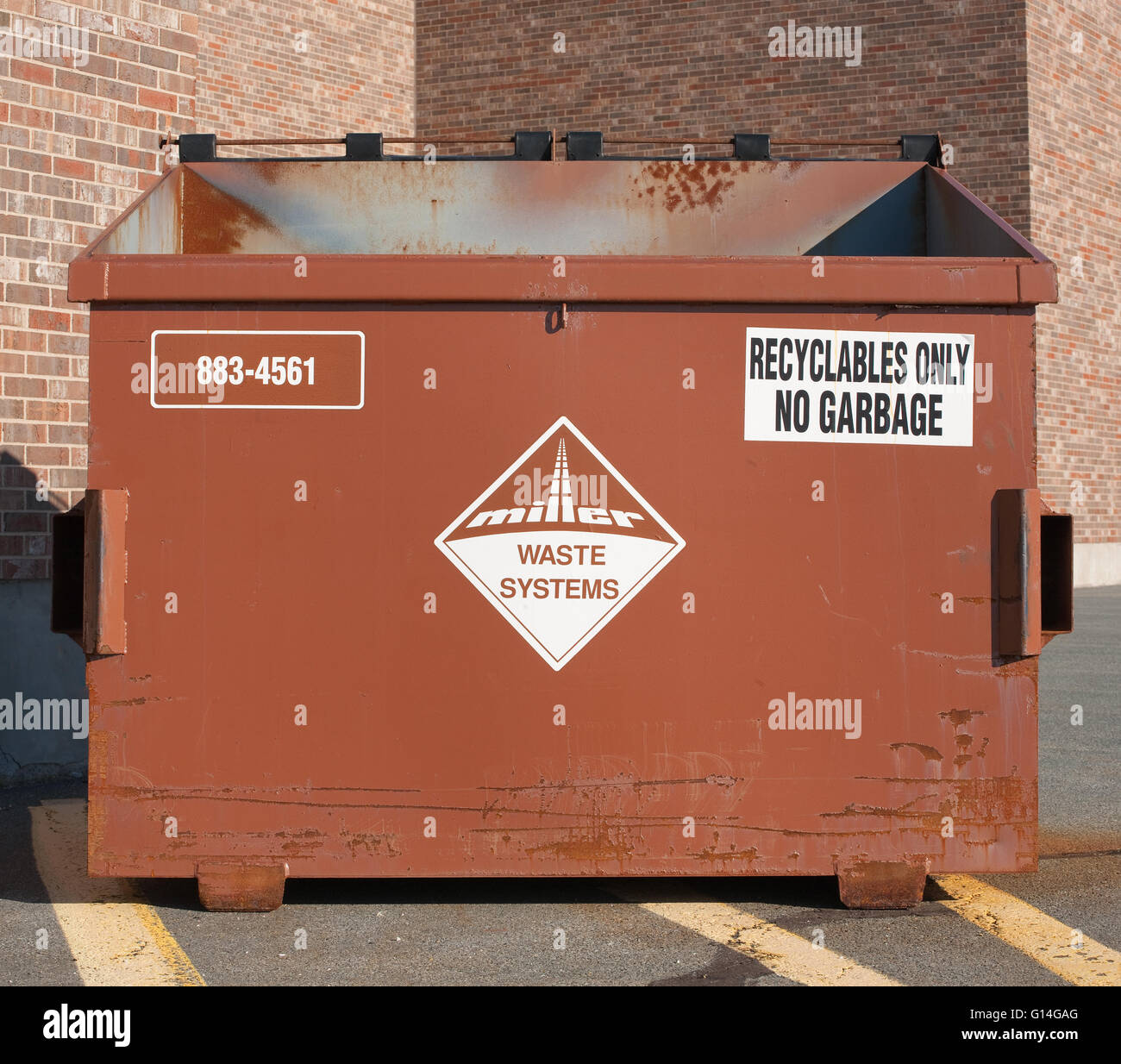 Refuse removal -Fotos und -Bildmaterial in hoher Auflösung – Alamy