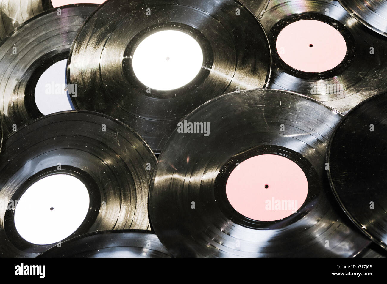 Schallplatten vinyl -Fotos und -Bildmaterial in hoher Auflösung – Alamy