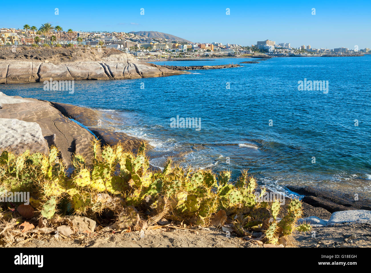 Costa adeje promenade -Fotos und -Bildmaterial in hoher Auflösung – Alamy