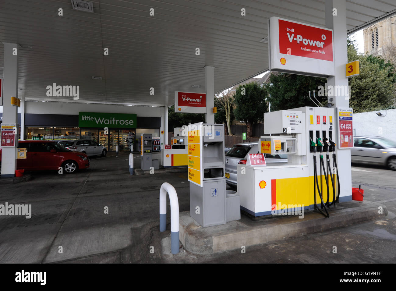 Shell tankstelle london -Fotos und -Bildmaterial in hoher Auflösung – Alamy