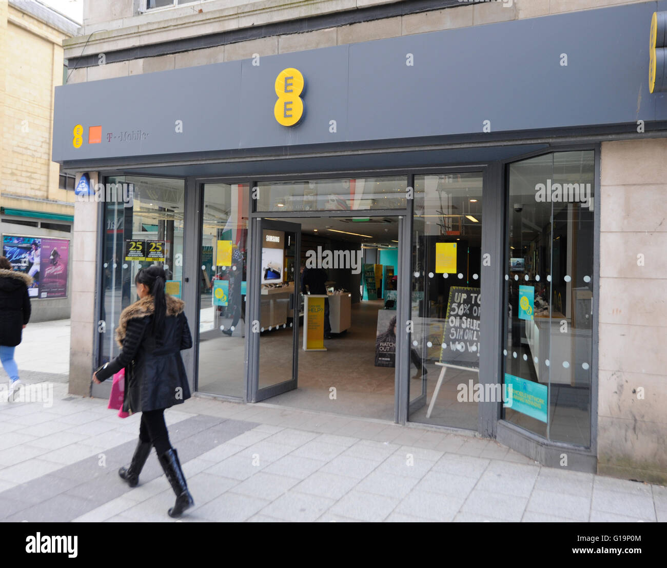 T telekommunikation -Fotos und -Bildmaterial in hoher Auflösung – Alamy