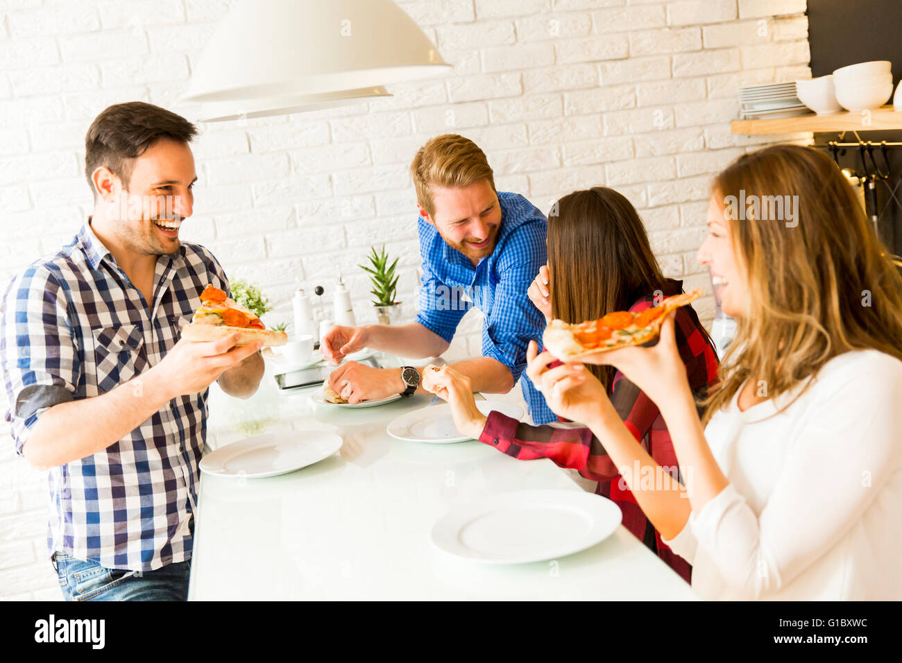 Bequemes essen -Fotos und -Bildmaterial in hoher Auflösung – Alamy