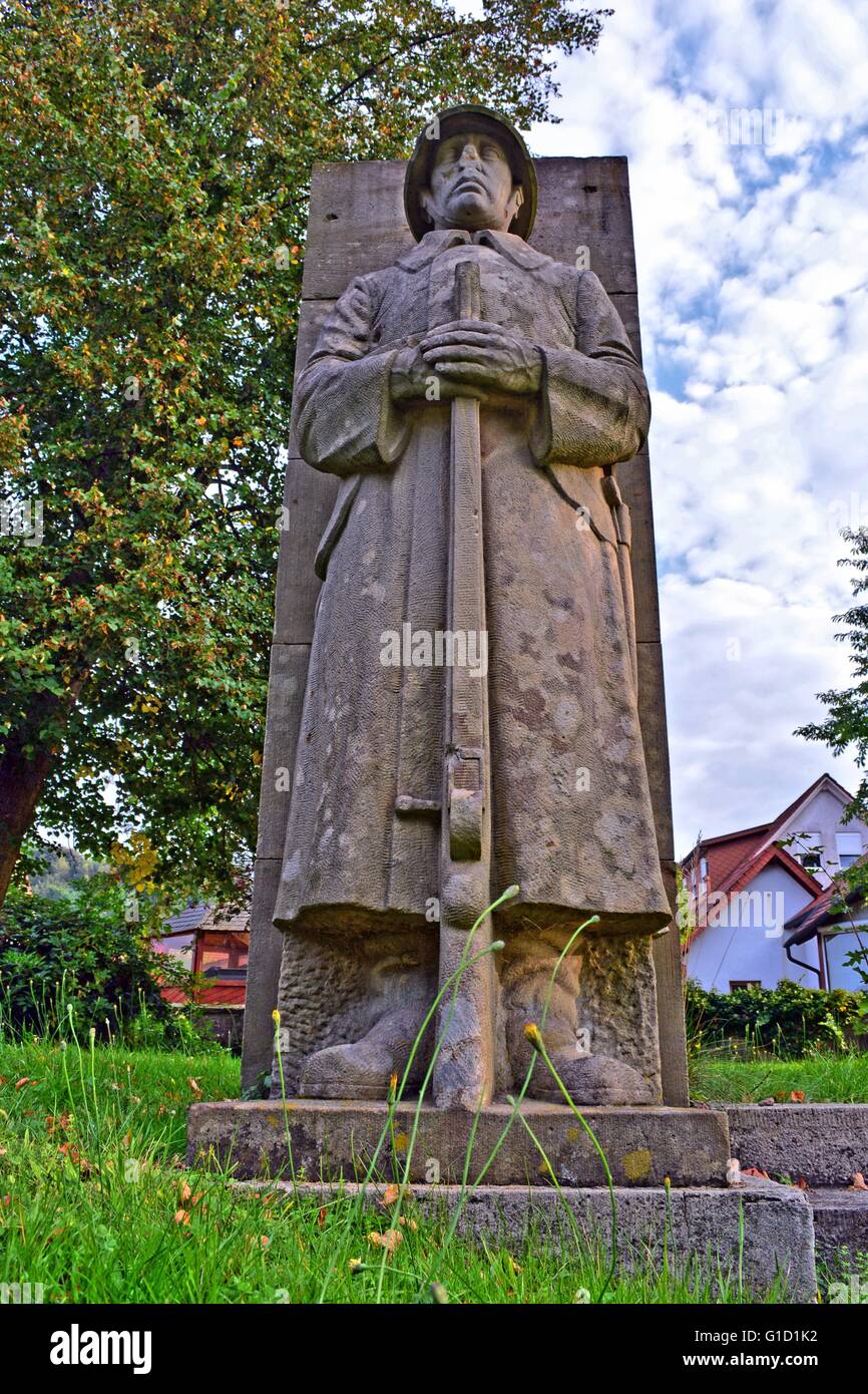 Tannenberg memorial hindenburg -Fotos und -Bildmaterial in hoher ...
