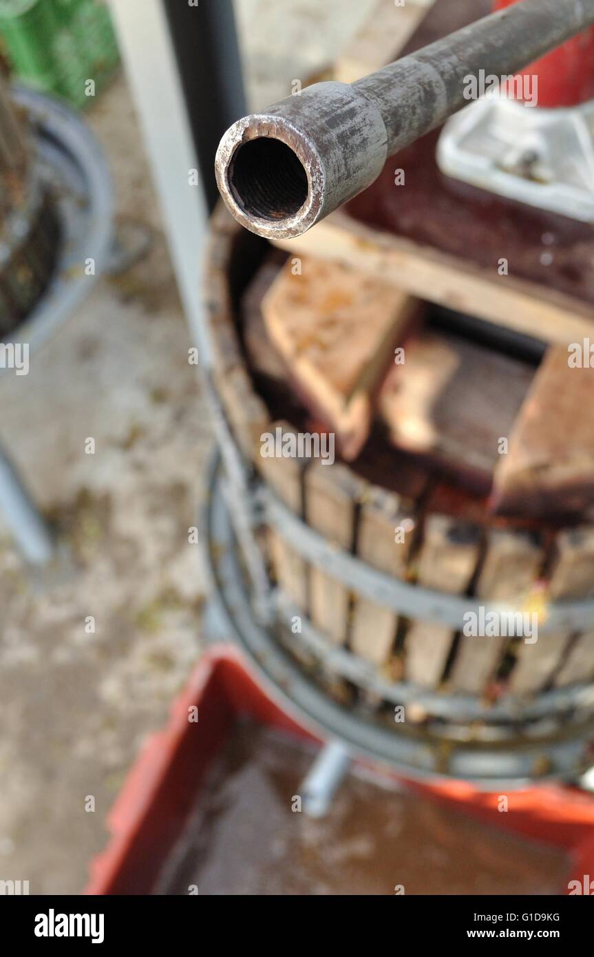 Vine Press Stockfotos und -bilder Kaufen - Alamy