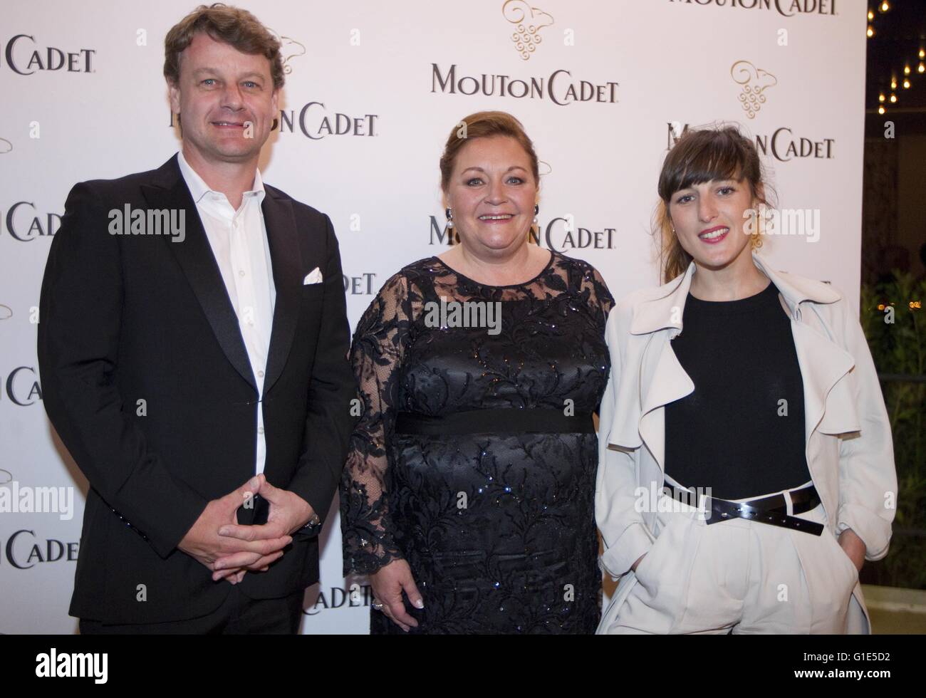 Cannes, Frankreich - 12. Mai 2016: Camille Sereys de Rothschild, Hugues ...