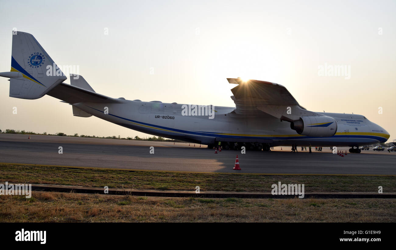 Antonov an 225 mriya -Fotos und -Bildmaterial in hoher Auflösung – Alamy