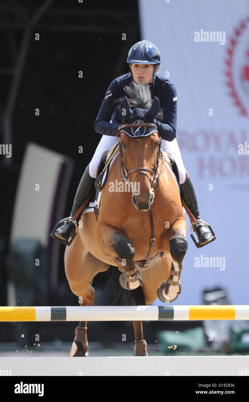The kingdom of bahrain kings cup -Fotos und -Bildmaterial in hoher ...