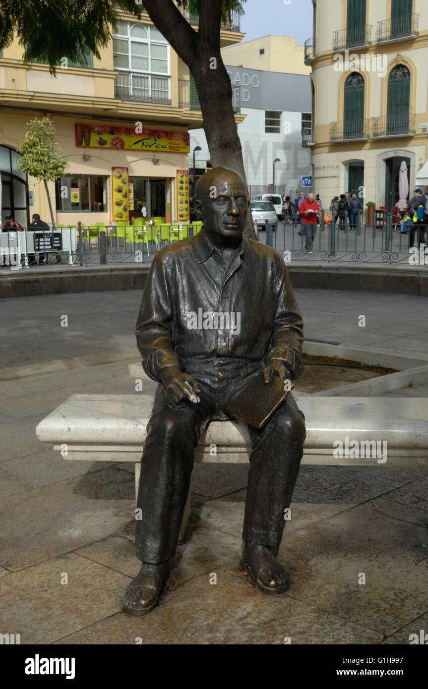Statua di picasso -Fotos und -Bildmaterial in hoher Auflösung – Alamy