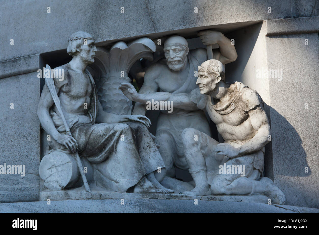 Spott von Christus. Marmorstatue des Bildhauers Giannino Castiglioni ...