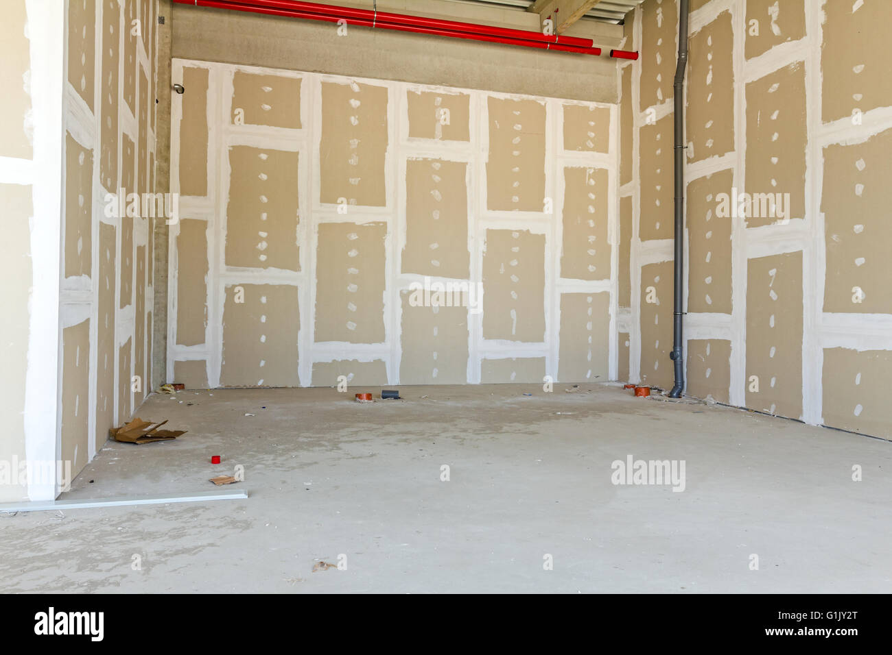 Vorderansicht des Gips-Wand mit Gelenken auf Baustelle Stockfotografie ...