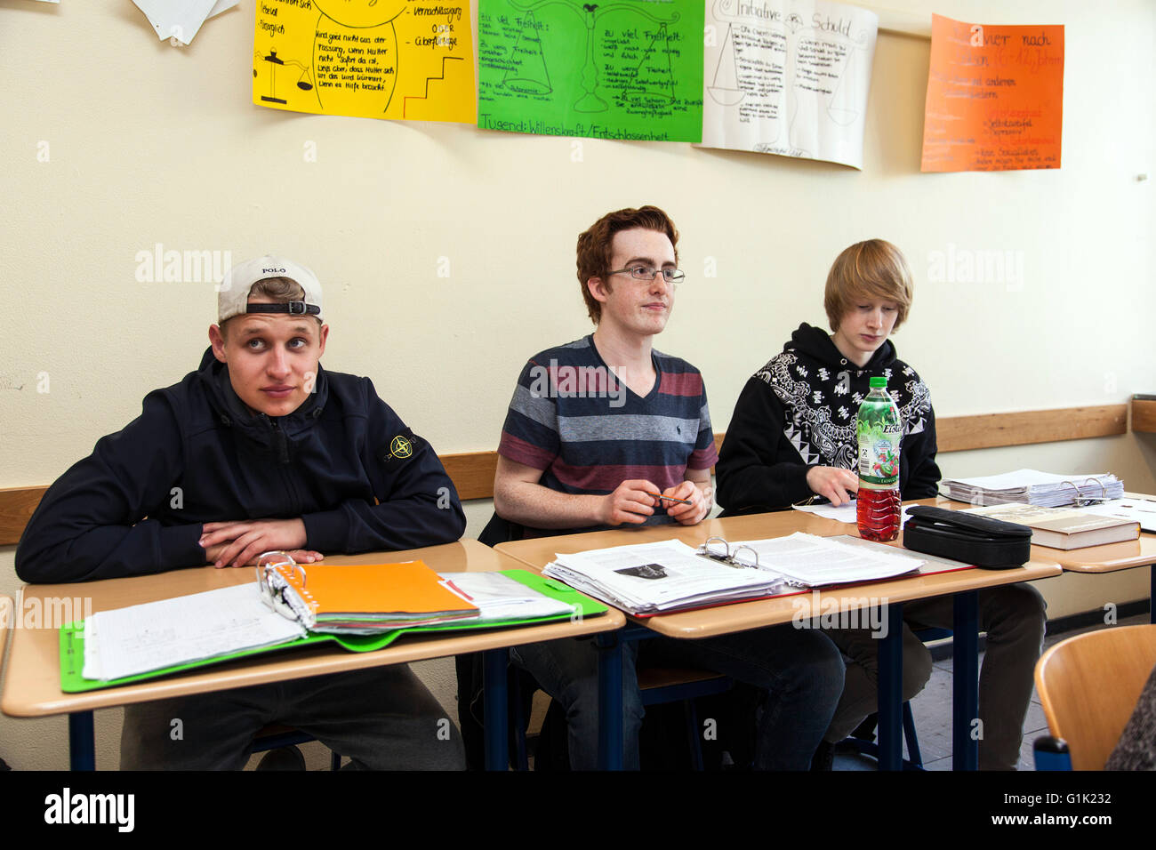 Berufschule klassenzimmer -Fotos und -Bildmaterial in hoher Auflösung ...