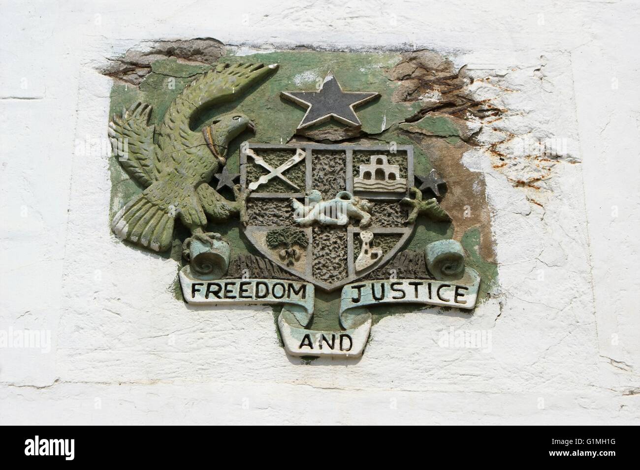 Ghana, Fort Ussher, Slave Fort des Atlantischen Sklavenhandels Trans ... Ghana, Fort Ussher, Slave Fort des Atlantischen Sklavenhandels Trans ...