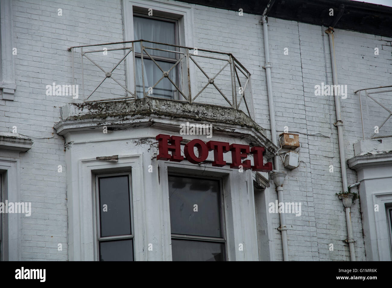 Run down hotel -Fotos und -Bildmaterial in hoher Auflösung – Alamy