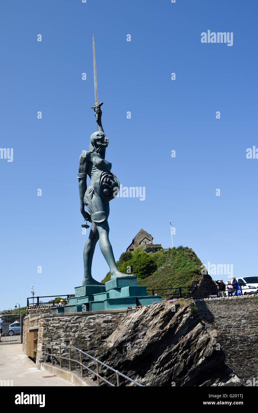 Damien hirst verity statue -Fotos und -Bildmaterial in hoher Auflösung ...