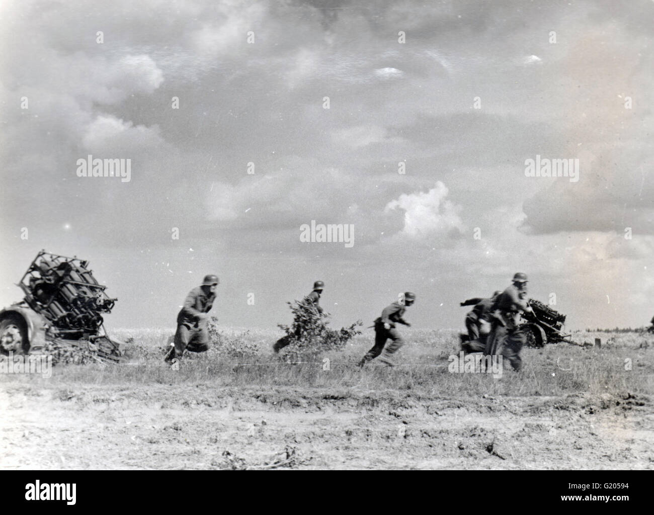 Nebelwerfer front -Fotos und -Bildmaterial in hoher Auflösung – Alamy