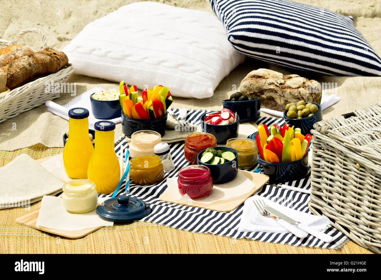 Picknick strand -Fotos und -Bildmaterial in hoher Auflösung – Alamy