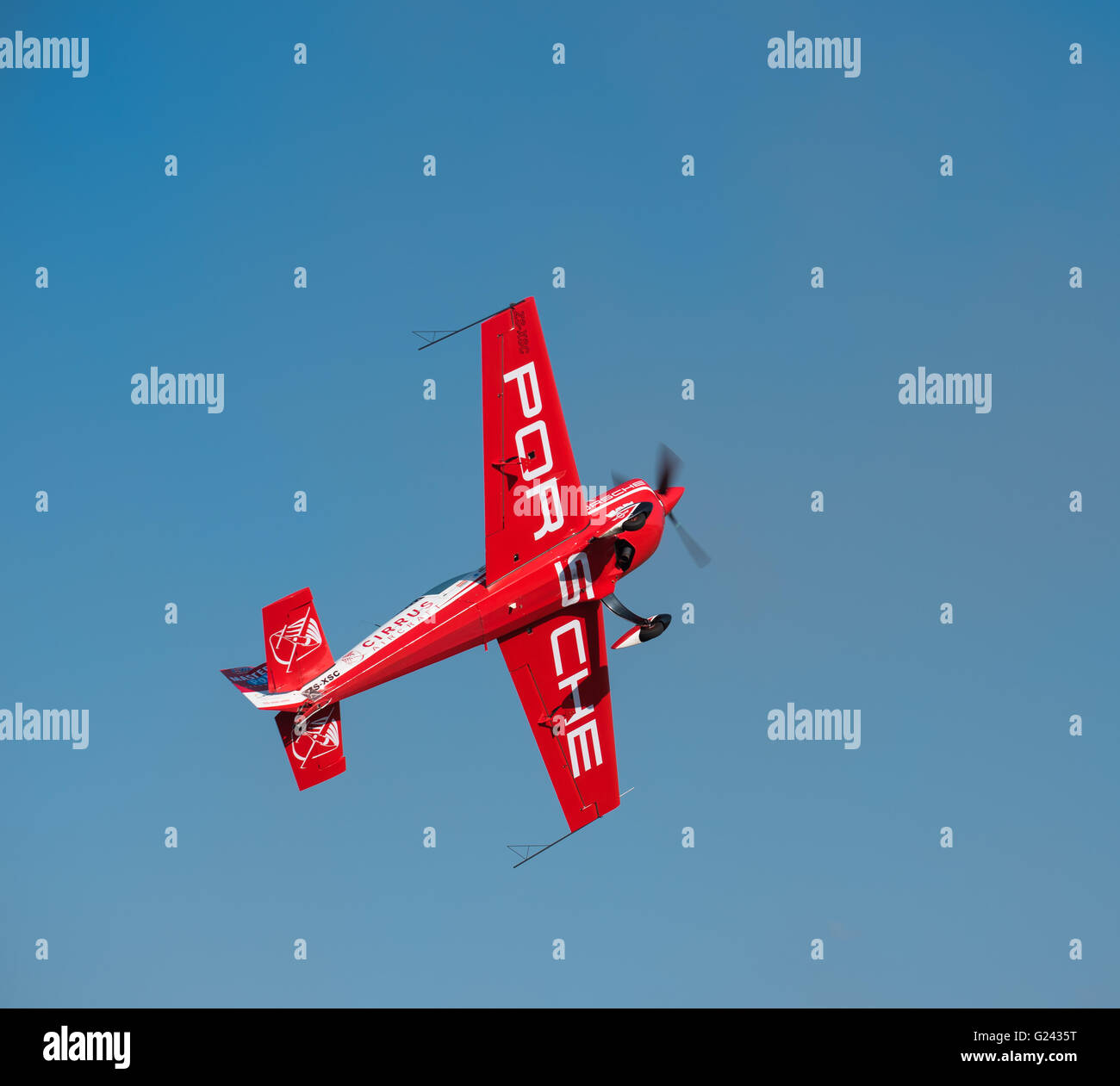 Porsche gesponsert Stockfotos und -bilder Kaufen - Alamy