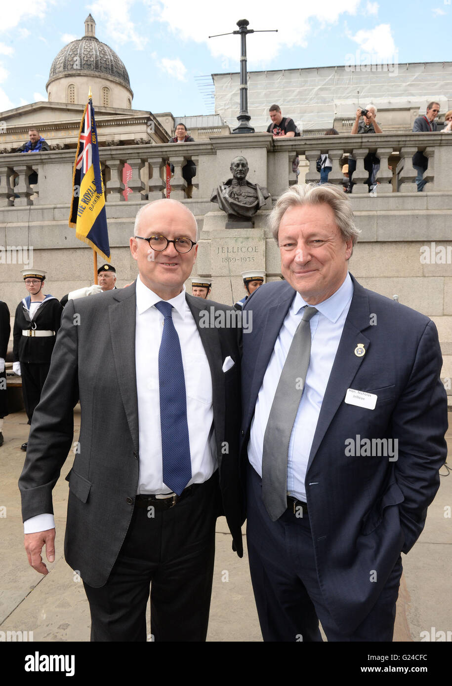 Reinhard Scheer-Hennings (links), steht der Urenkel des deutschen ...