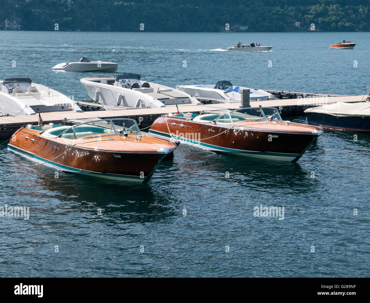 Riva boote -Fotos und -Bildmaterial in hoher Auflösung – Alamy
