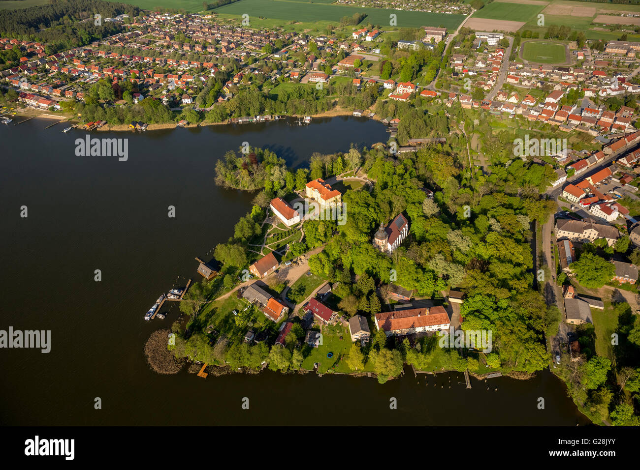Castle church johanniterkirche on the castle island mirow -Fotos und ...