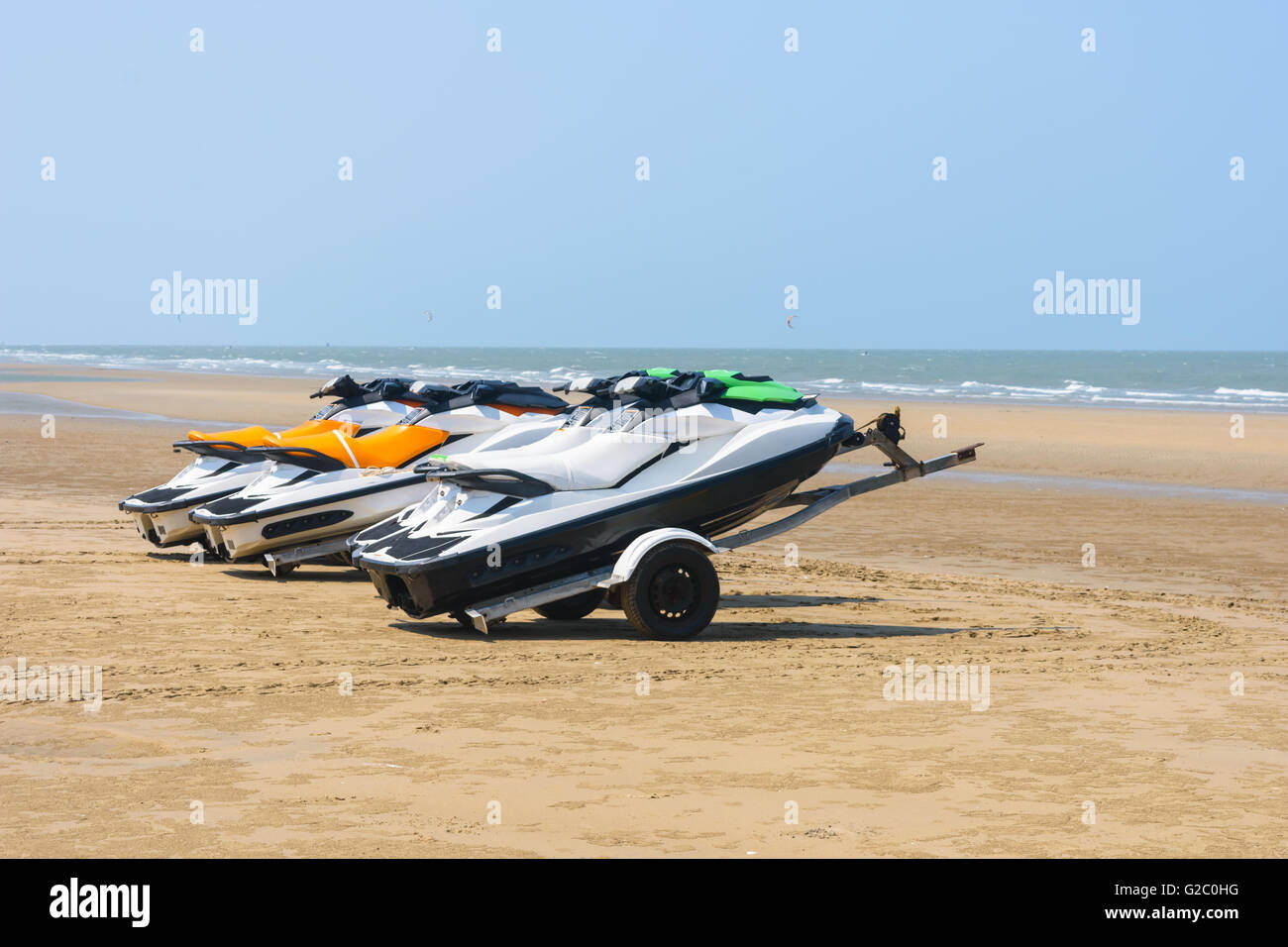 Jet ski am strand -Fotos und -Bildmaterial in hoher Auflösung – Alamy