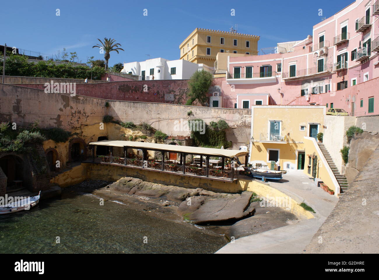 Ventotene insel italien -Fotos und -Bildmaterial in hoher Auflösung – Alamy