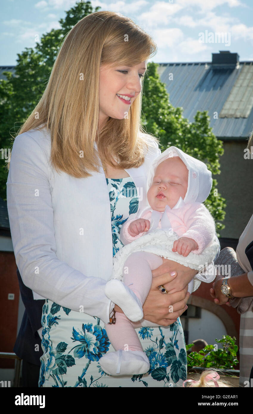 Nommern, Luxemburg. 28. Mai 2016. Erzherzog Imre, Erzherzogin Kathleen, Erzherzogin Maria Stella ...