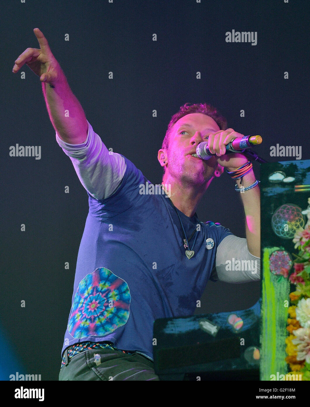 BBC Radio 1's Big Weekend Powderham Castle in Exeter führen nur zur ...