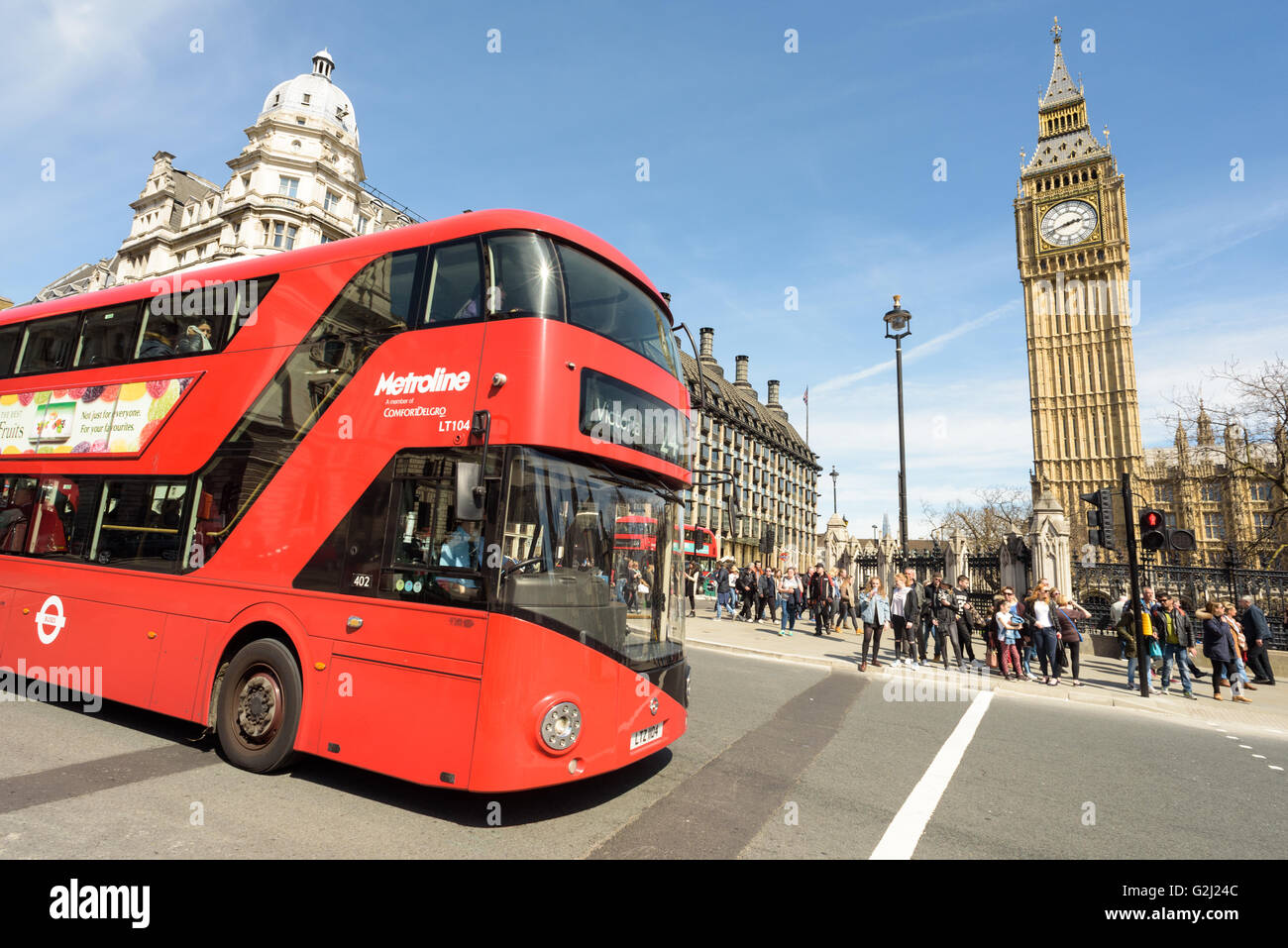 Roter bus london -Fotos und -Bildmaterial in hoher Auflösung – Alamy