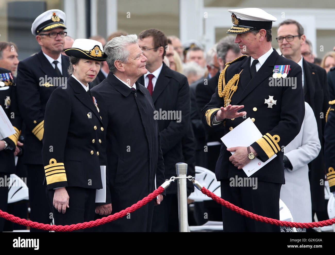 Die Princess Royal, Bundespräsident Joachim Gauck und Vizeadmiral Sir ...
