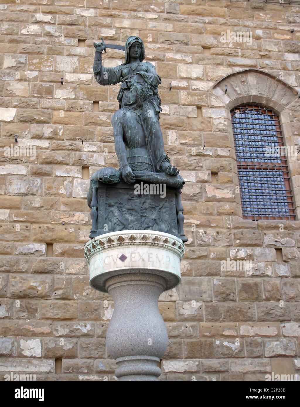Kopieren von Judith und Holofernes, von Donatello. Eine Skulptur vor ...