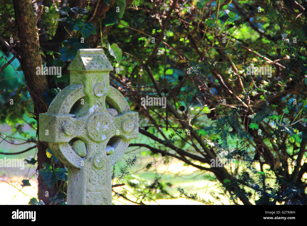 Keltischer kreuz grabstein -Fotos und -Bildmaterial in hoher Auflösung – Alamy
