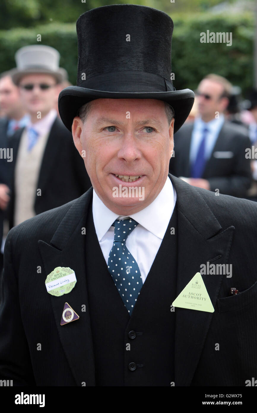 Viscount linley -Fotos und -Bildmaterial in hoher Auflösung – Alamy