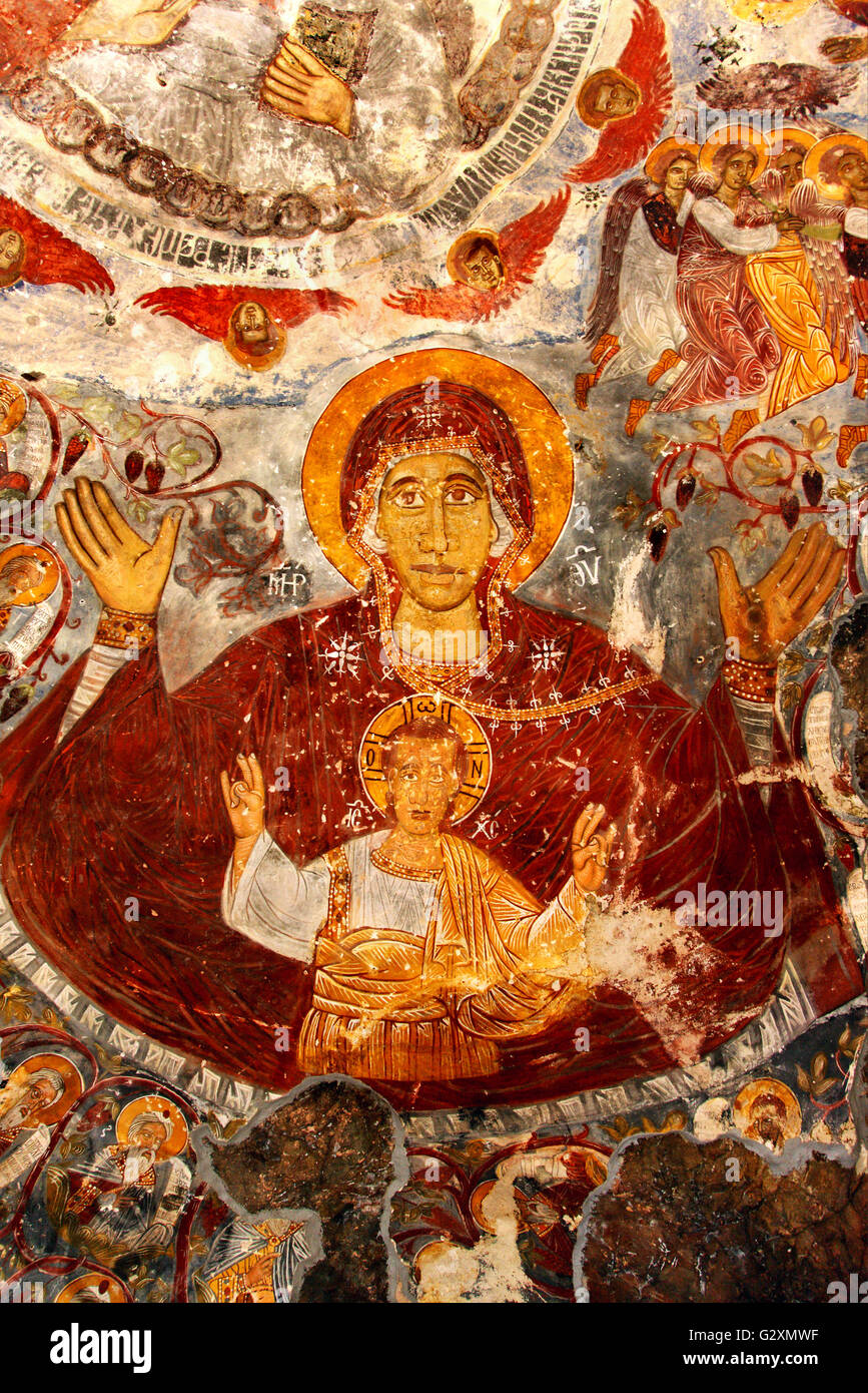 Das Fresko der Jungfrau Maria und Jesus Christus Baby an der Decke der Höhle, das ist die ...