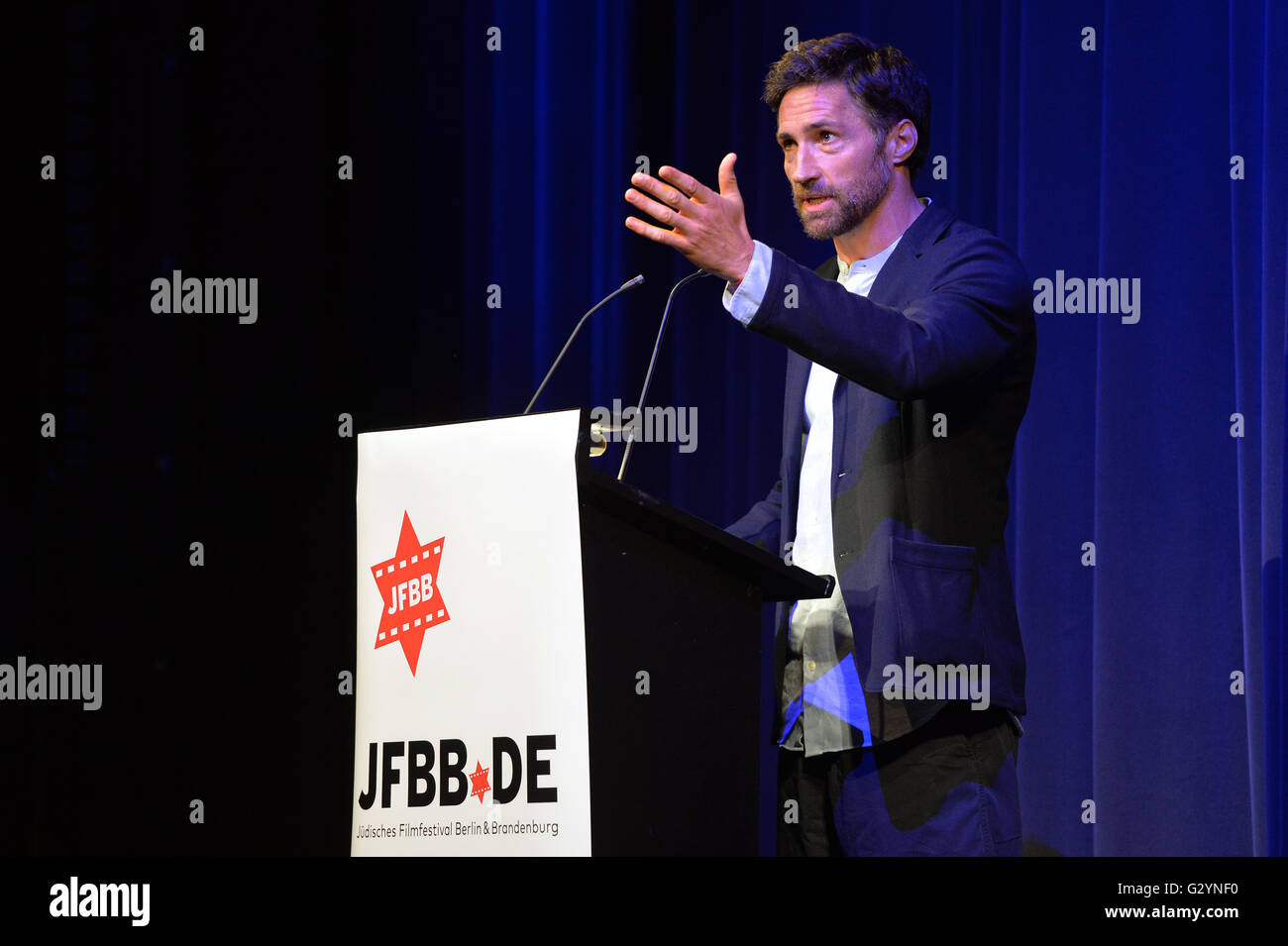 Benjamin sadler -Fotos und -Bildmaterial in hoher Auflösung – Alamy