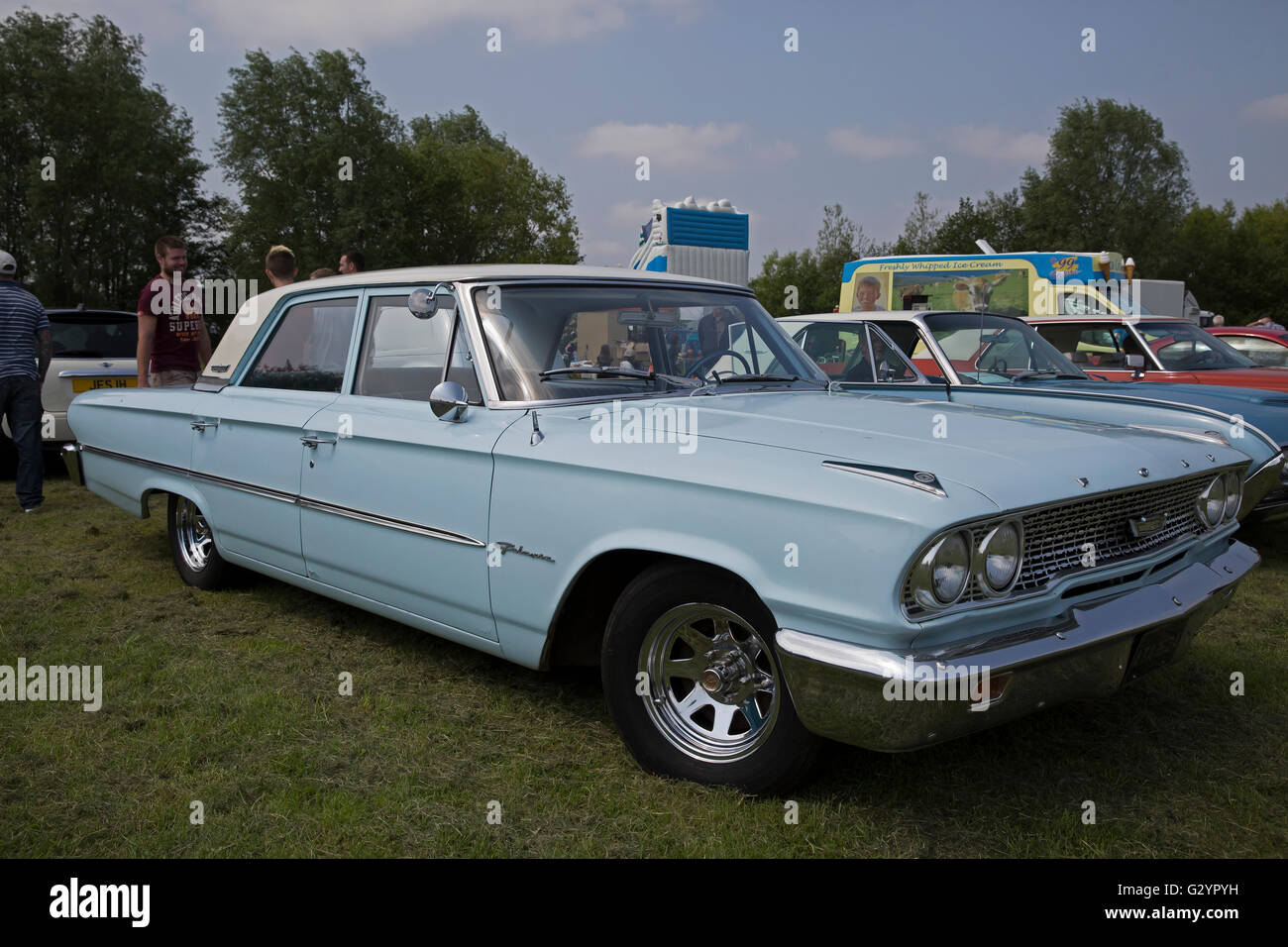 Alte amerikanische Ford Galaxy auf dem Display auf der Classic Car Show ...