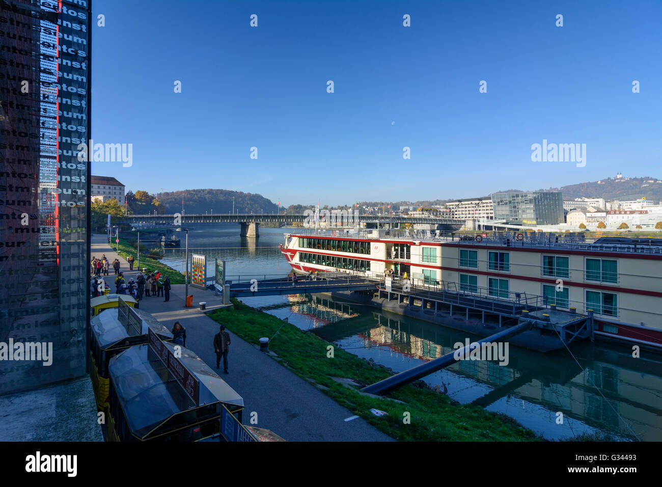 Linz view from pöstlingberg linz -Fotos und -Bildmaterial in hoher ...