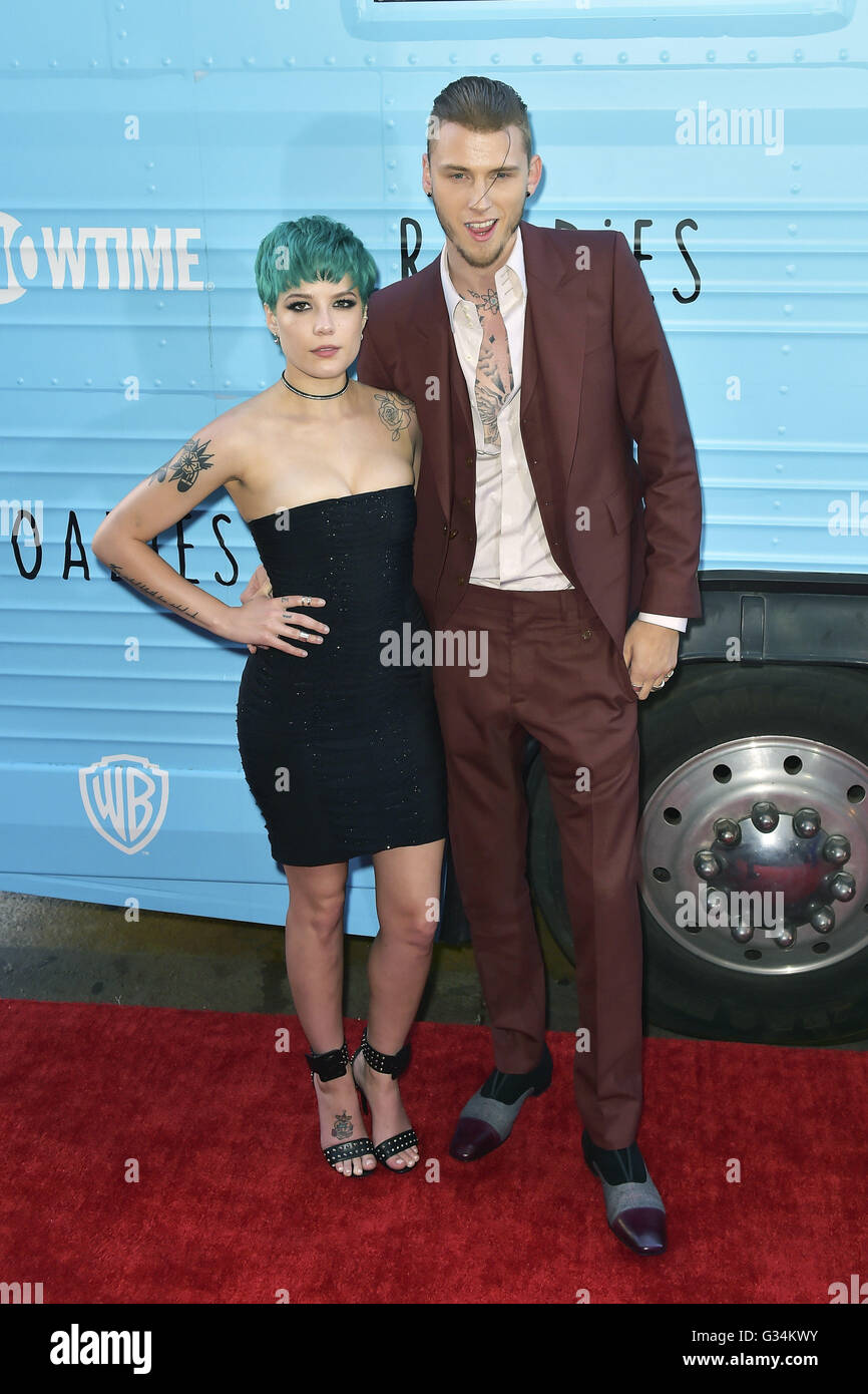 Ashley Nicolette Frangipane / Halsey und Richard Colson Baker / Machine ...